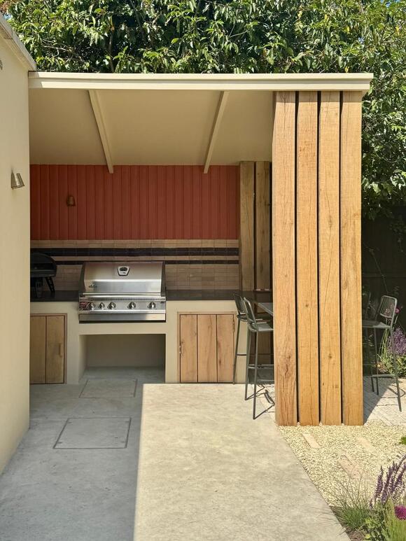 Sorry Trellis, but This Landscape Designer Found a More Stylish Way to ...