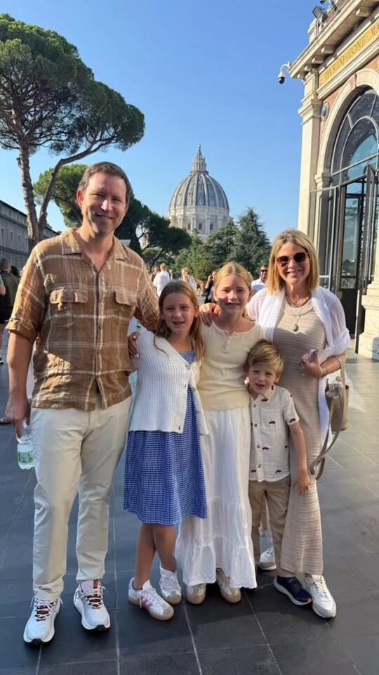 Jenna Bush Hager Recalls Mistaken Proposal From Husband Henry - NewsBreak