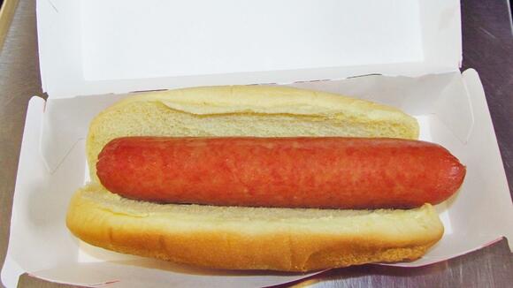 The 20 Best 7-Eleven Snacks You Should Splurge On Every Time - NewsBreak