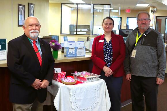 For first time in decade, married couples celebrate Valentine's Day at ...