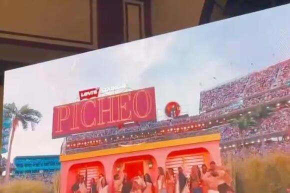 Trump branded 'hypocrite' as footage shows his Super Bowl party had Bad ...