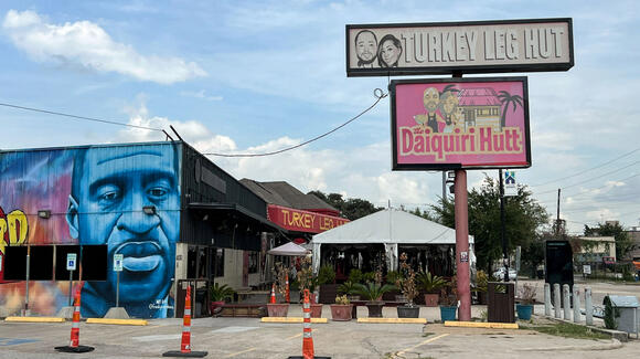 Turkey Leg Hut's $6.5M Bankruptcy Case Closed Without Paying a Dime ...