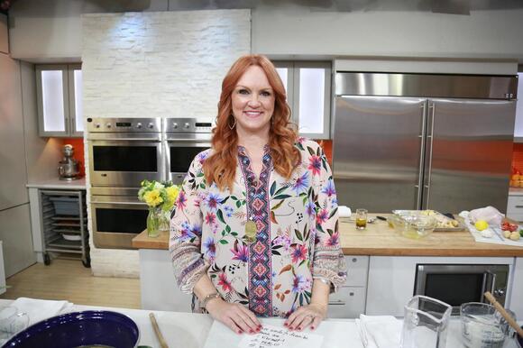 Your $1-To-$10 Guide To Getting the Pioneer Woman Look This Spring—at ...