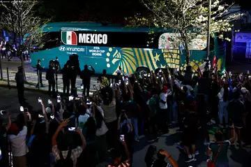 🎥 Mexico arrive in Guadalajara to a hero's welcome - NewsBreak