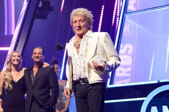 Rod Stewart swears live on air at American Music Awards as kids ...