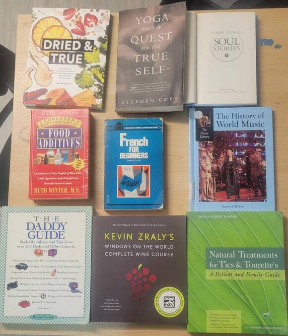 🎁 Freebies Up for Grabs in New York — Furniture, Books & More - NewsBreak