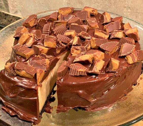 This Instant Pot Chocolate Peanut Butter Cup Cheesecake Is a Decadent ...