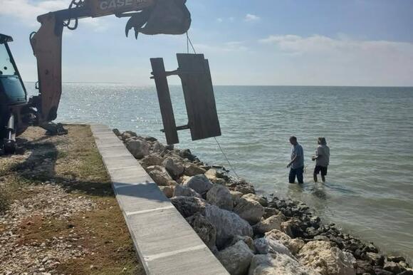 Port Lavaca Furious After Bayfront Tables Vandalized - NewsBreak