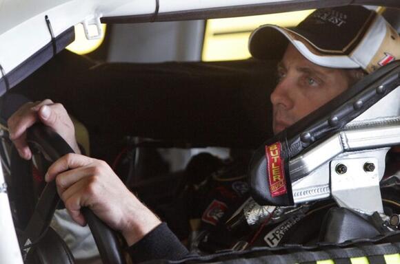 Greg Biffle death: Drivers, NASCAR react to plane crash tragedy - NewsBreak