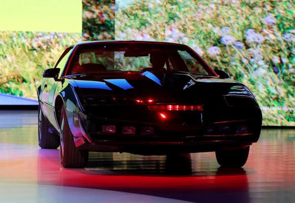 KITT, the DeLorean, Christine, and 17 More Iconic '80s Cars — How Many ...