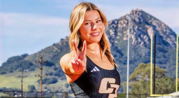 Social Media Is Falling In Love With College Track & Field Star Ava ...