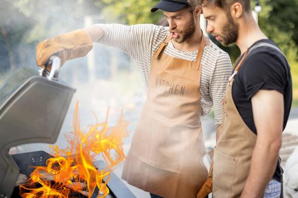 11 Things You Should Never Do When Grilling Food - NewsBreak