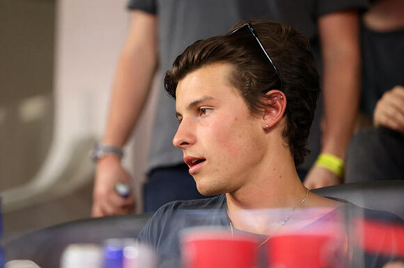 Ariana Grande Upgrades to ‘Presidential-Level’ Security After Red ...