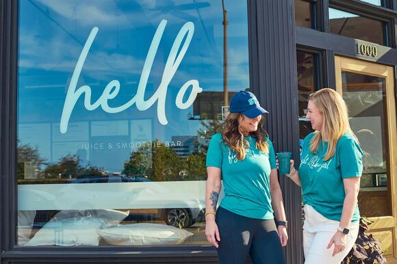 Roaming St. Louis: Hello Juice draws attention to fighting ovarian ...