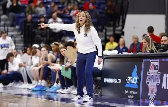 Florida Lands Rhode Island’s Tammi Reiss After Program’s First ...