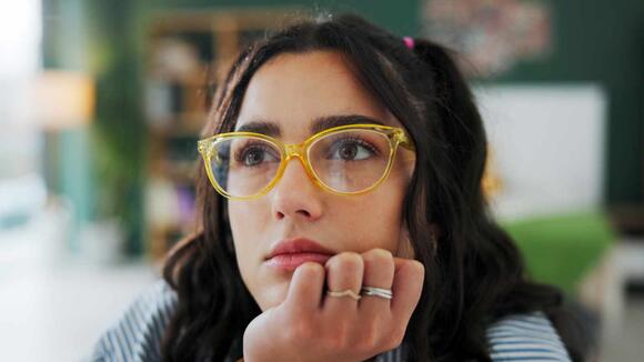 10 Thoughts Most People Keep to Themselves - NewsBreak