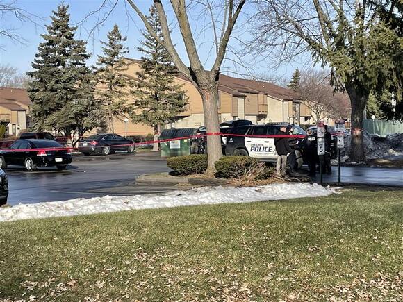 Homicide investigation underway at Oak Creek apartment complex - NewsBreak