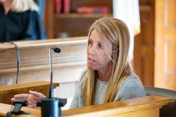 Chris and Julie Albert testified in Karen Read’s murder trial. Here’s ...