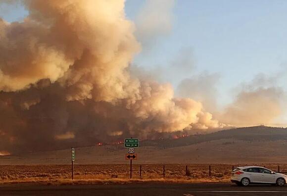 Crews reach 50% containment on 6,500-acre Pine Fire at Pine Mountain ...