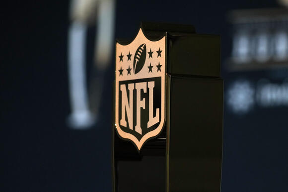 Who Is Hosting NFL Honors 2026? All About Jon Hamm - NewsBreak
