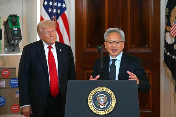 Musk Lets Slip Trump’s Brutal Two-Tier System for CEOs - NewsBreak