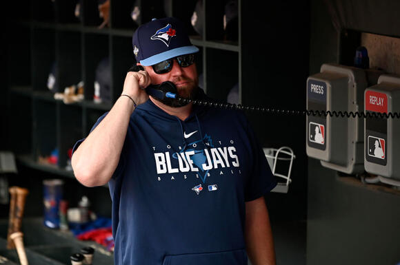“Reminds Me Of Michael Scott Following The GPS” – Blue Jays Fans Erupt ...