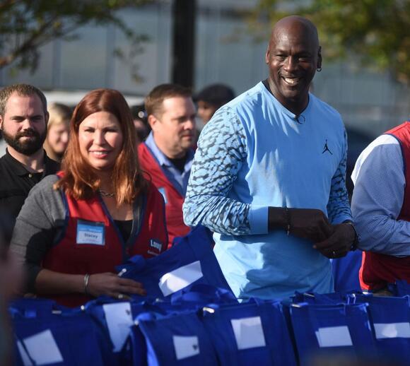 Michael Jordan surprises longtime Laney High School teacher in hospice ...