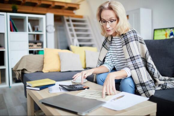 The Financial Strain Many Middle-Class Families Are Feeling - NewsBreak