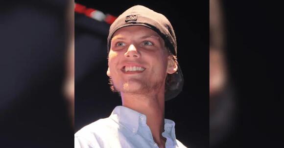 Avicii's Final Words Revealed From His Diary — As Tragic DJ’s ...