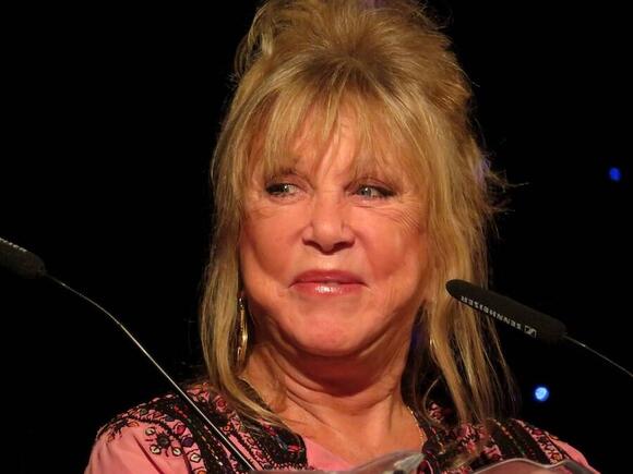 Inside The Life Of Pattie Boyd, The Swinging ’60s Icon And Rock ‘N ...