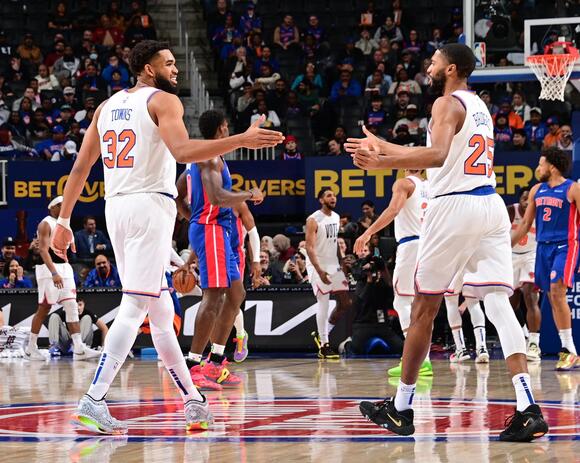 Knicks put on offensive clinic in relentless annihilation of sad Pistons