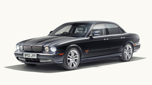 Art on Wheels: The Best Looking European Sedans From The 21st Century ...