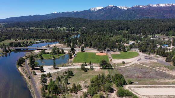 Cascade offers several relaxing recreational opportunities for visitors