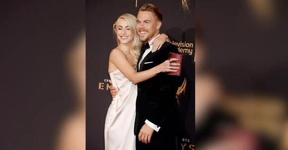 Awkward! Robin Wright Hilariously Tells Derek Hough She Was Convinced ...
