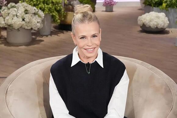 ‘I Date a Lot of Black People’: ‘Tasteless’ Chelsea Handler Interview ...