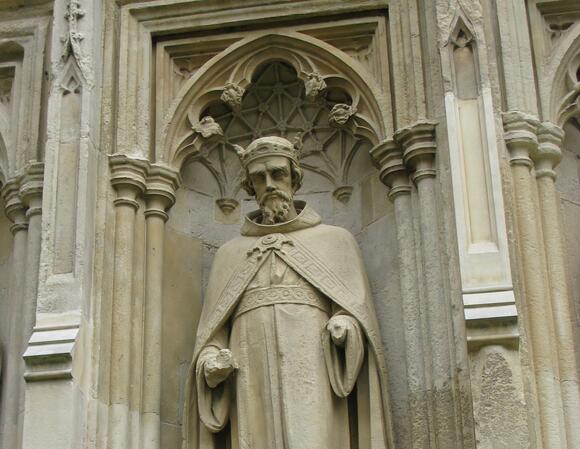 Bizarre Facts About Every English Monarch - NewsBreak