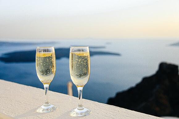 11 Different Types of Champagne: Complete Sweetness & Style Guide ...