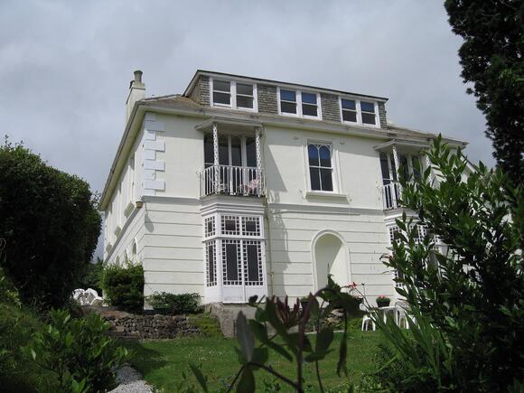 Literary Landmarks Tied To Virginia Woolf - NewsBreak