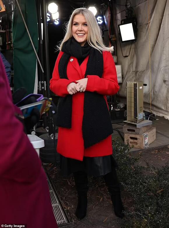 Trump press secretary Karoline Leavitt stuns in $900 outfit - NewsBreak