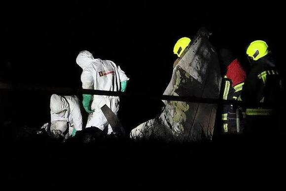 Singer-songwriter among 6 killed in Colombia plane crash before concert ...