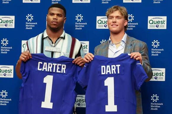 Cowboys Legend Enjoying Giants Locker Room Turmoil After Jaxson Dart ...