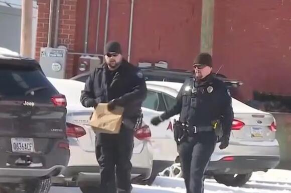 Beloved Kansas teacher found dead in snow just steps from where she ...