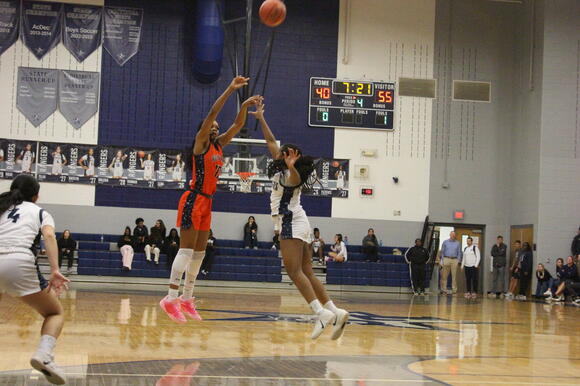 Tale of two halves: Wakeland girls outlast late Lone Star push - NewsBreak