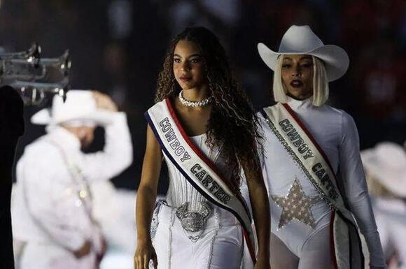 Beyoncé's daughter Blue Ivy slammed for 'wildly inappropriate' style as ...