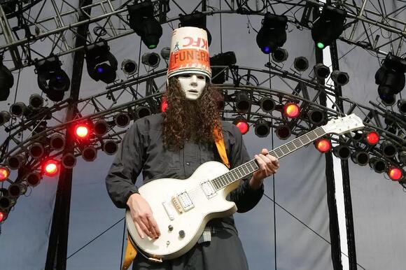 Buckethead Responds to Slash Reposting Video of Him on Instagram ...