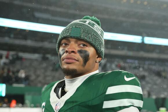 The 9 Worst NFL QB Situations Right Now and How to Solve Them - NewsBreak