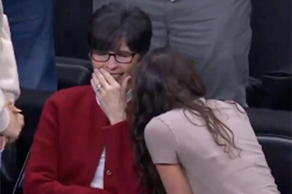 John Calipari’s wife and daughter in tears after Arkansas’ March ...