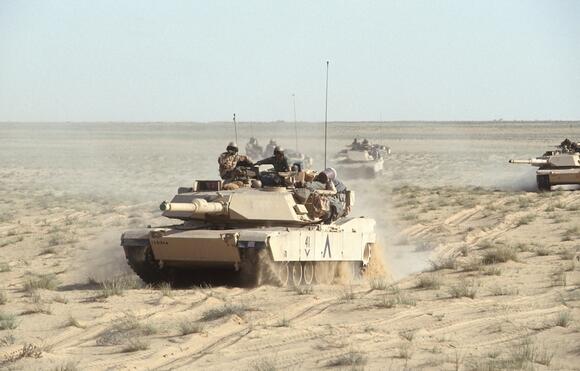 200 Iraqi armored vehicles and artillery pieces and 186 tanks were ...