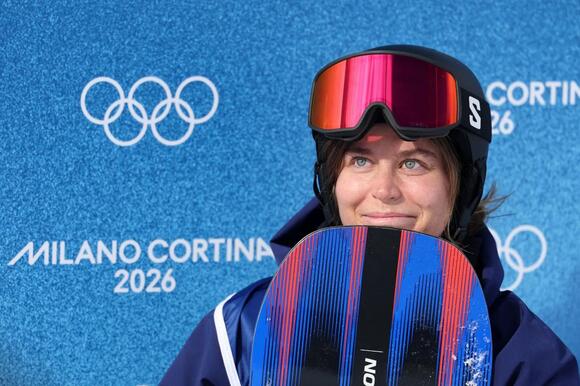 Meet Maddie Mastro, California Snowboarder and TikTok Sensation Aiming ...