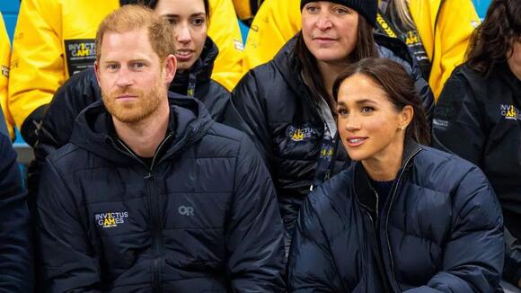 Spike Lee Snubs Prince Harry's Handshake in Awkward Courtside ...